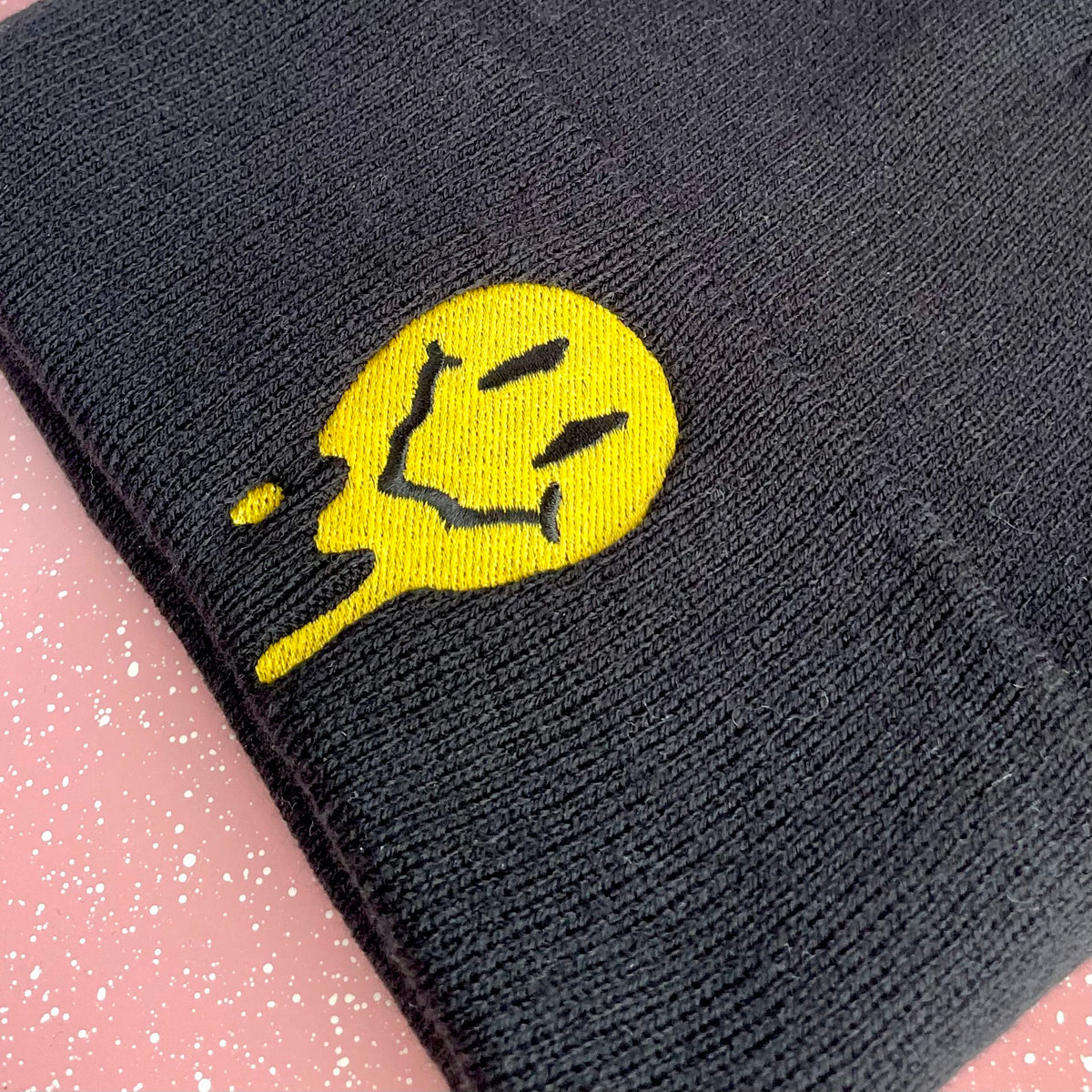 MELTING HAPPY FACE EMBROIDERED BEANIE – Peachie Patches